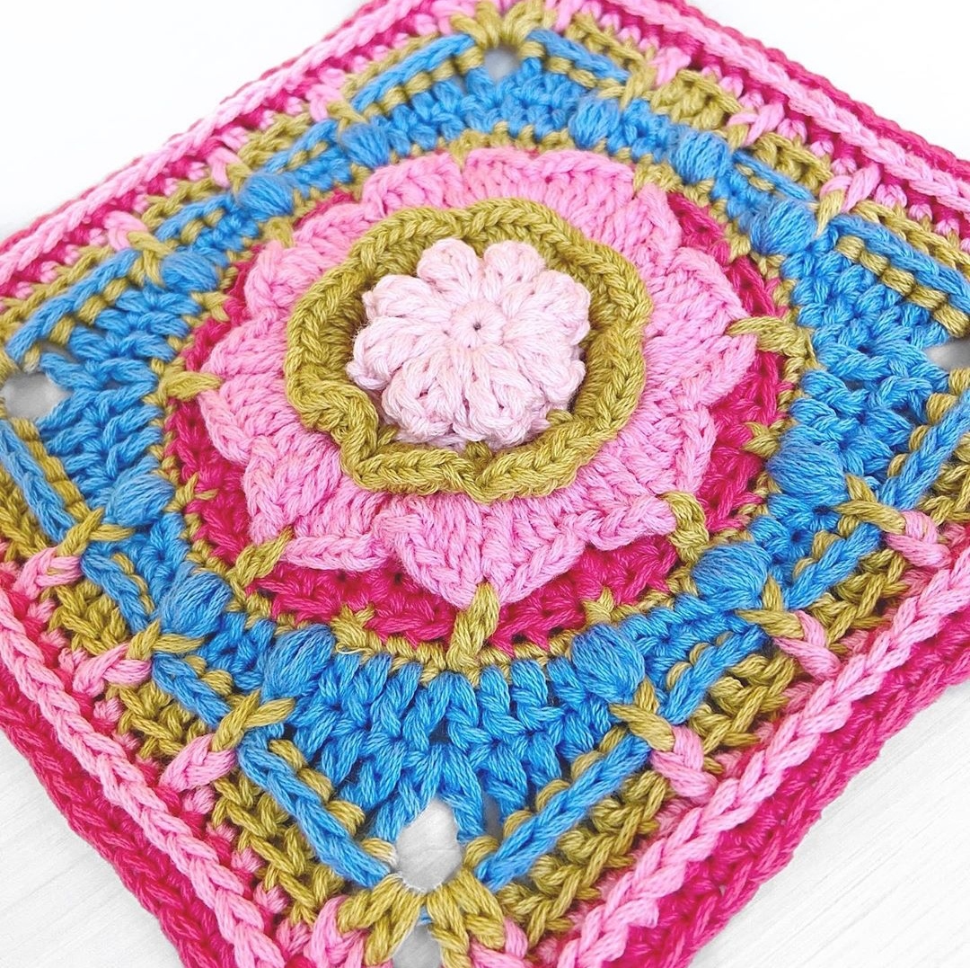 Granny Square Day 2020 – One Skein of Love